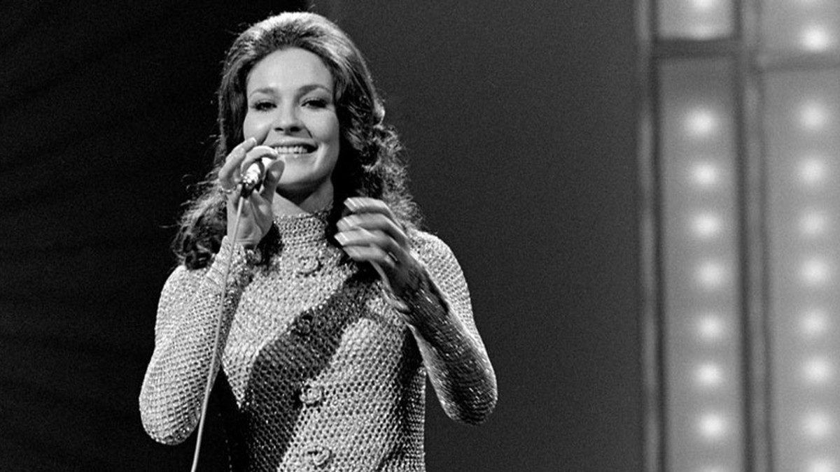 Сэнди Джонс (Sandie Jones): участница Евровидения 1972 года из Ирландии ...